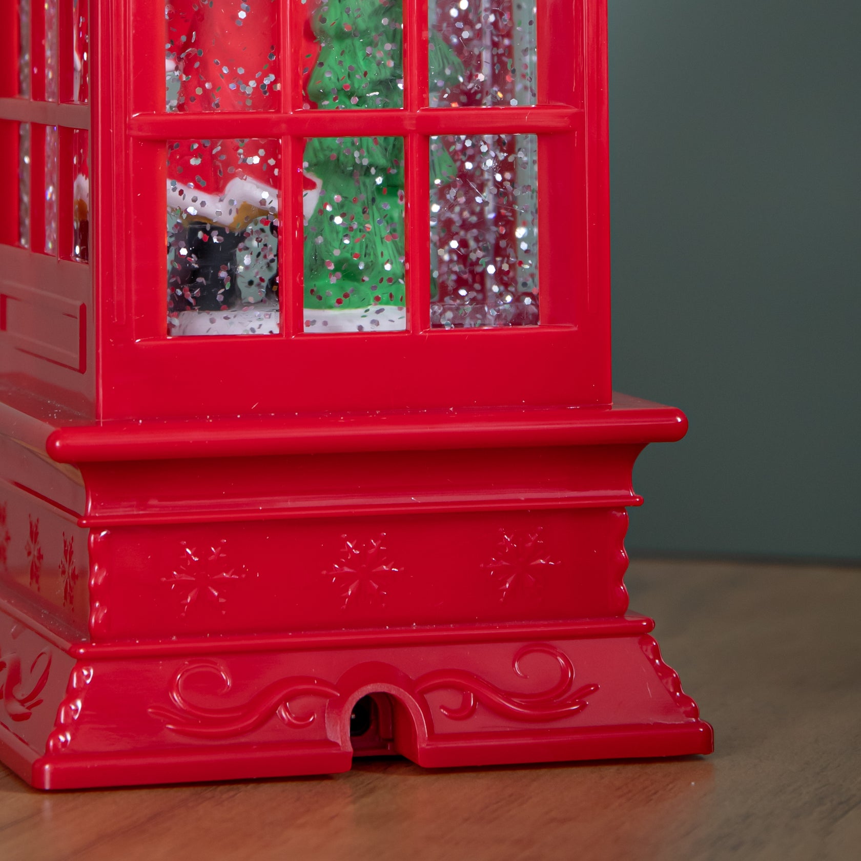 26cm Dual Powered Light up Red Telephone Box Christmas Water Spinner w ...