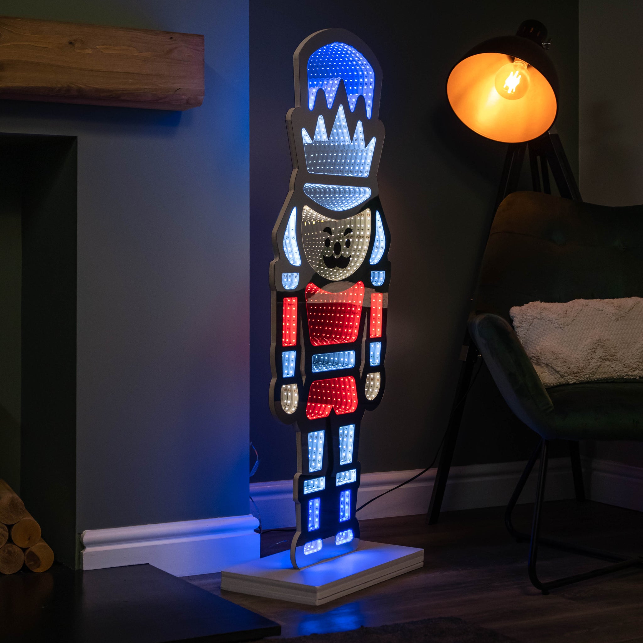 4ft (1.2m) Tall Light up Christmas Nutcracker Infinity Decoration with ...