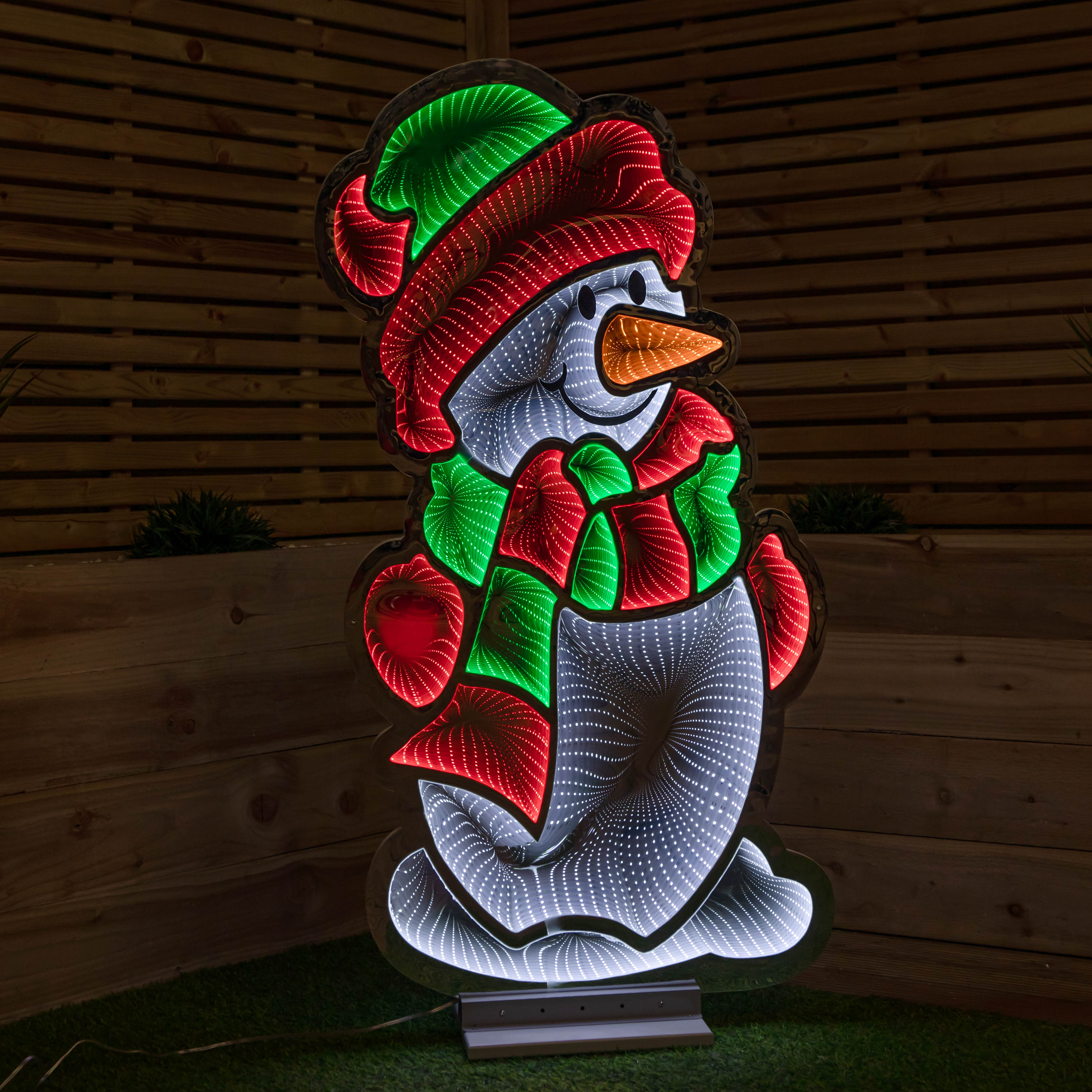 4ft (1.2m) Tall Standing Light up Snowman Infinity Christmas Decoratio ...