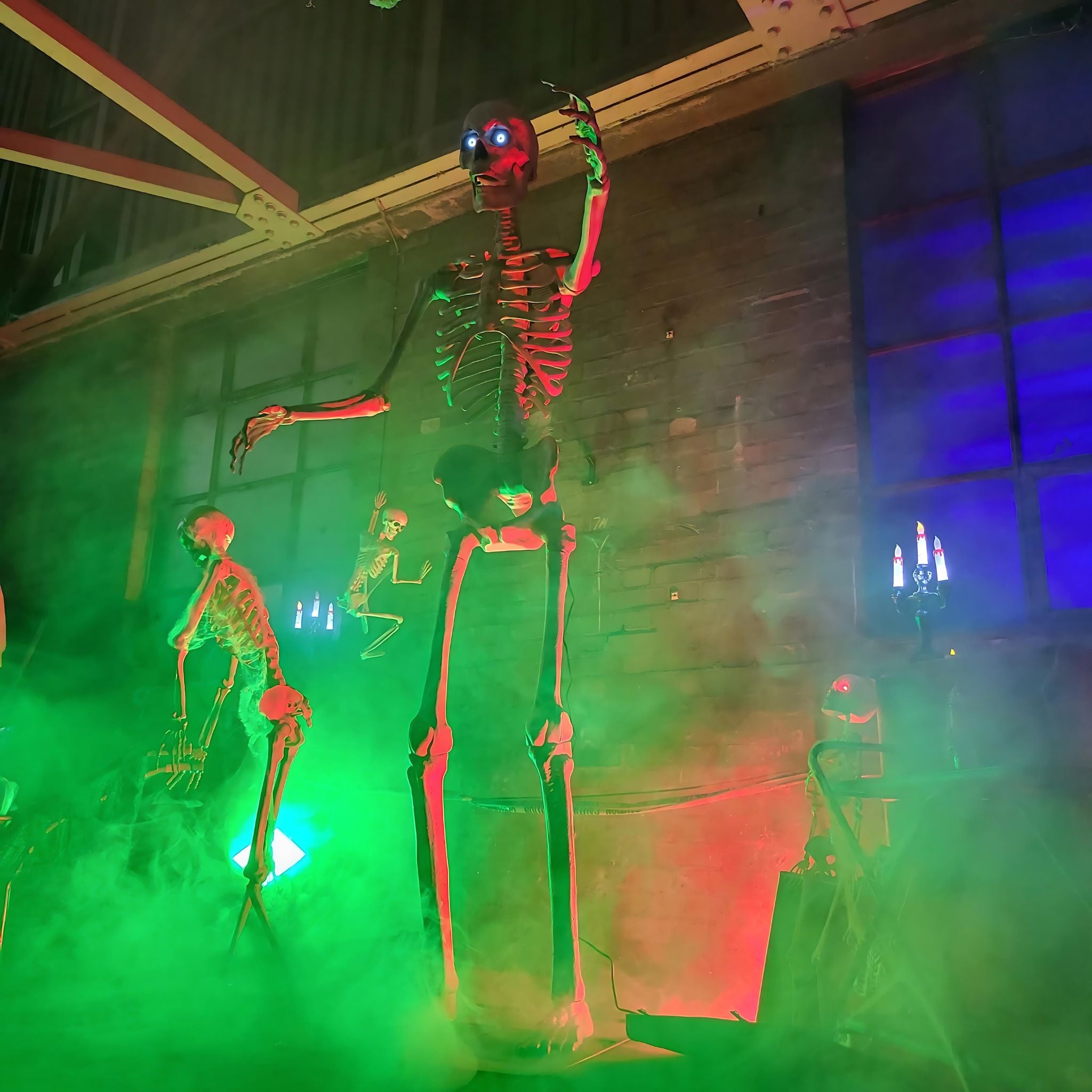 GIANT 8ft (240cm) Standing Indoor Outdoor Animatronic Halloween Skelet ...