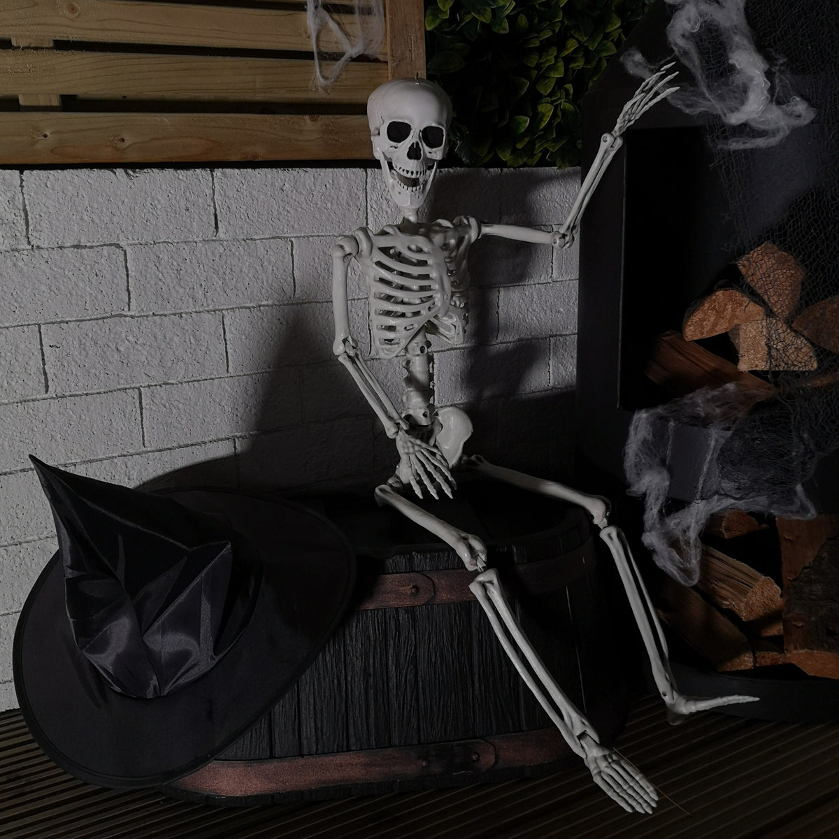 90cm (3ft) Posable Full Body Halloween Skeleton Decoration with Movabl ...