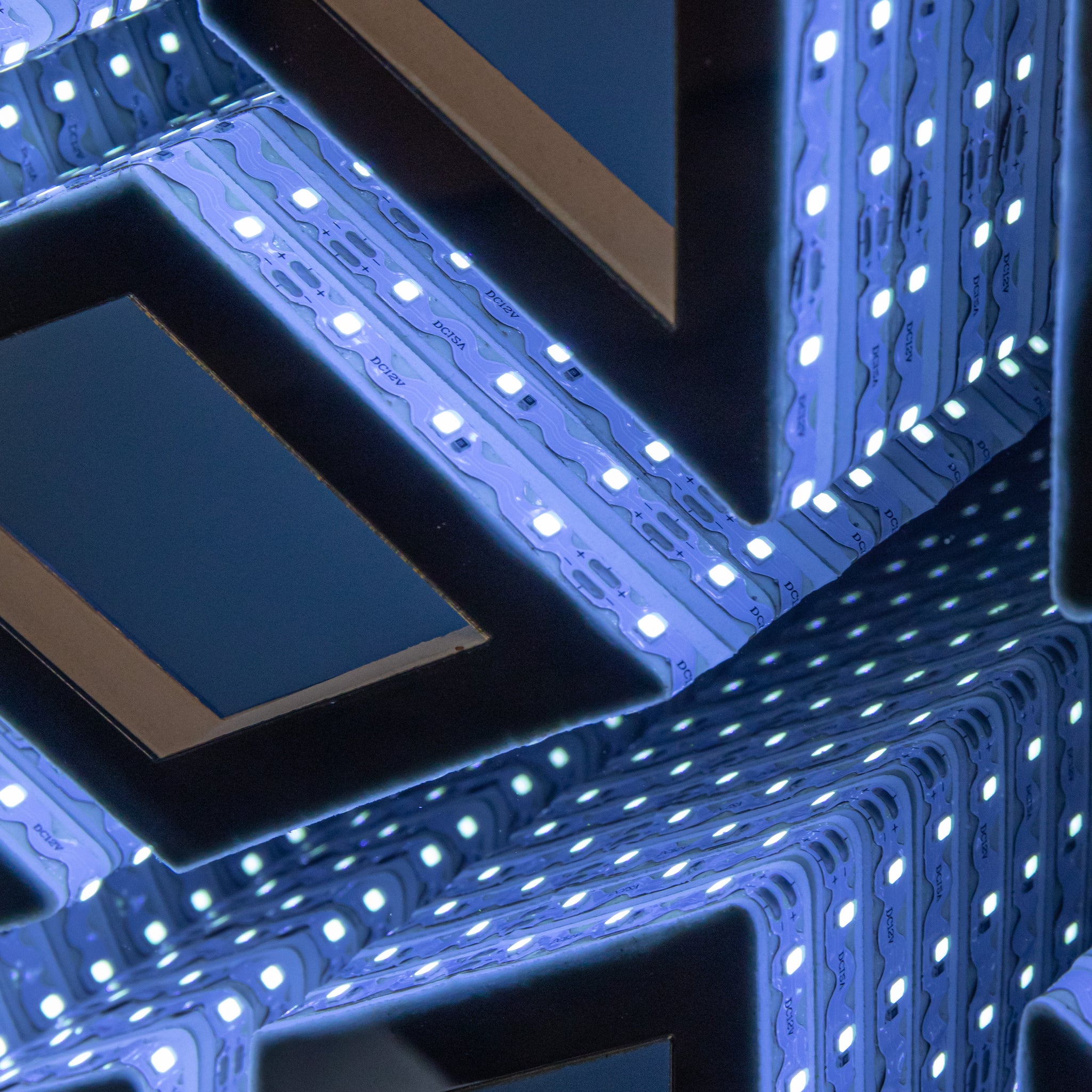 40cm LED Infinity Light Hanging Snowflake– Cheaper Online