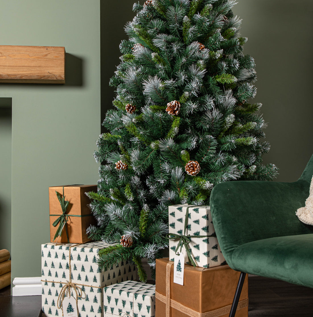 6ft (1.8m) Frosted Glacier Pine Snow Tipped Christmas Tree with Pine C ...
