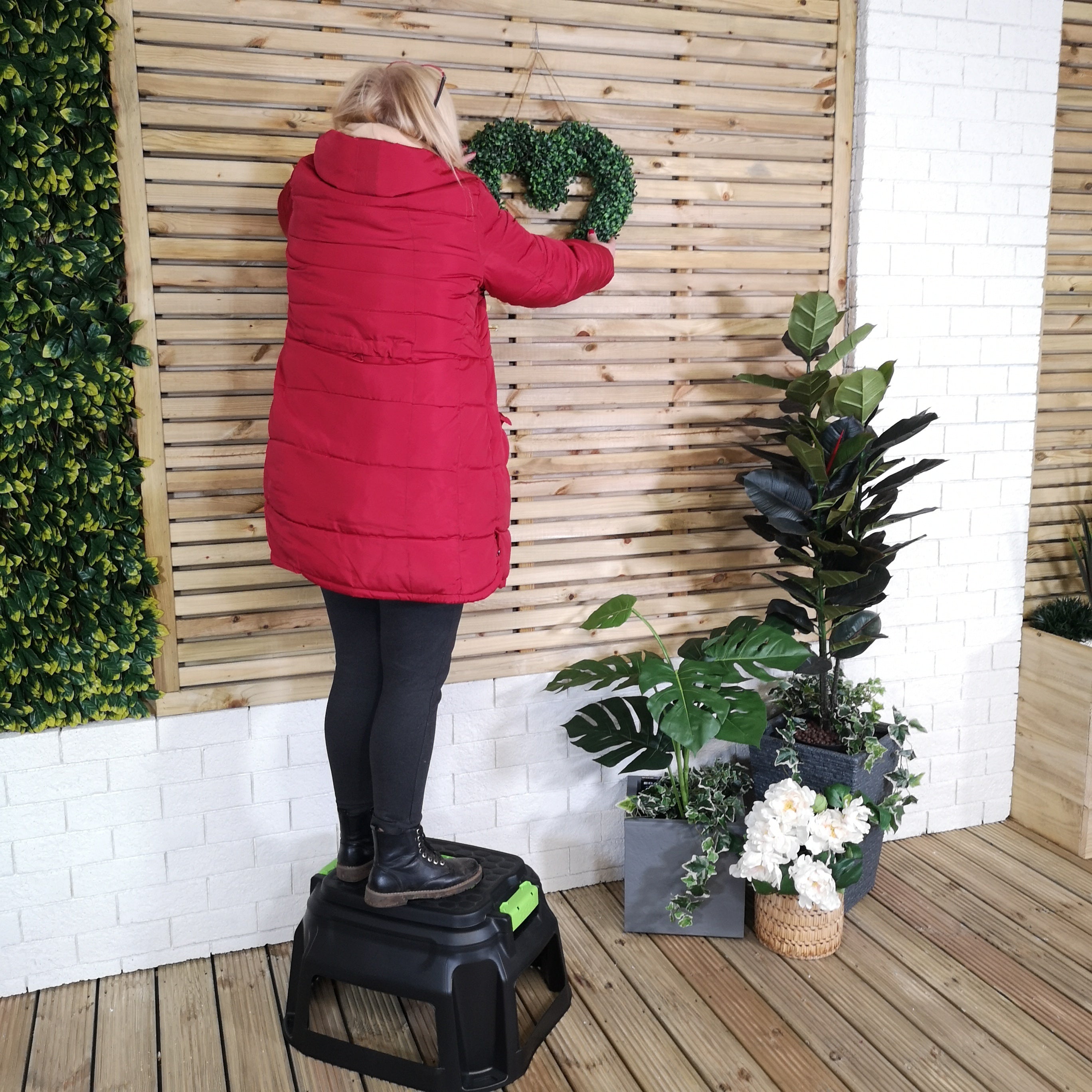 2 x 33cm Black and Green Heavy Duty Step Stool with Tool Caddy Storage ...