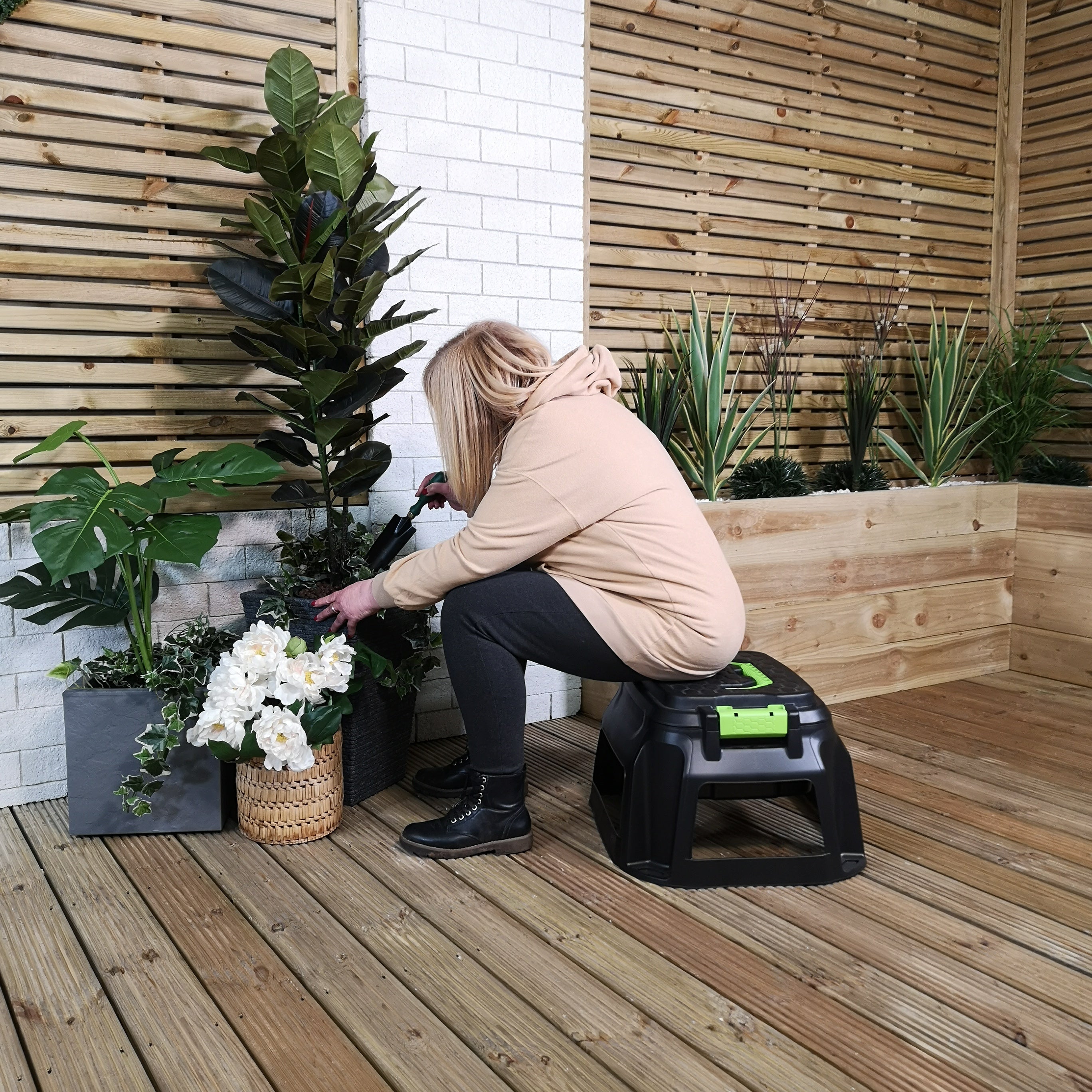 2 x 33cm Black and Green Heavy Duty Step Stool with Tool Caddy Storage ...